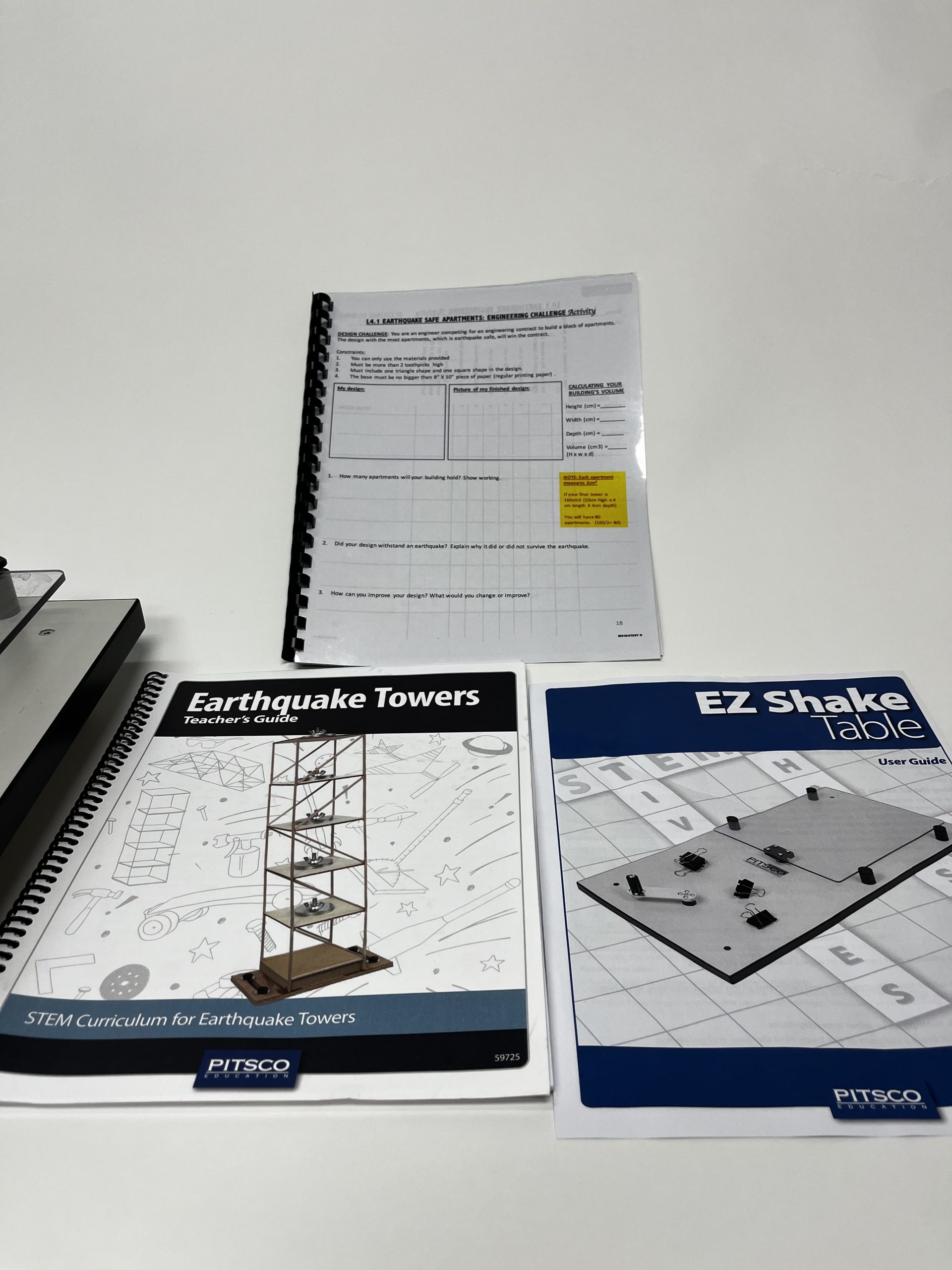 Shake Table and Earthquake Preparedness kit - Mid-Valley STEM-CTE Hub